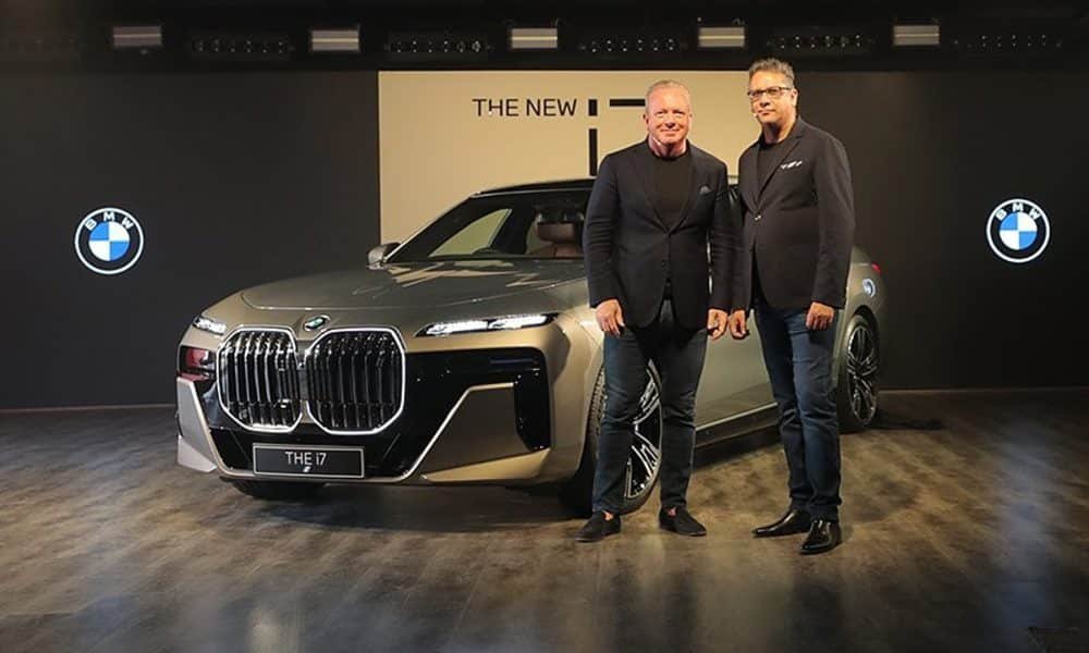 This is Forwardism. The All-New BMW 7 and the First-Ever BMW i7